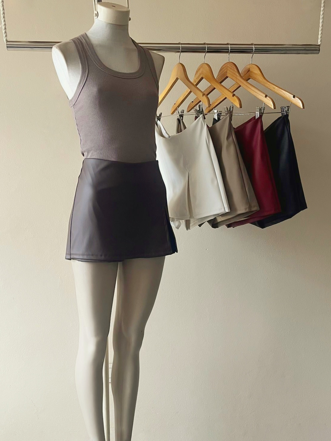 POLLERA PANTALON CUERINA | Distrito Moda